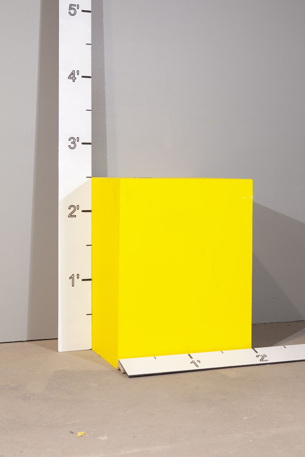 PED 016 24 X 24 X 30 Pedestal IDF Studio Scenery PED 016 24 X 24 X 30 Pedestal IDF Studio Scenery